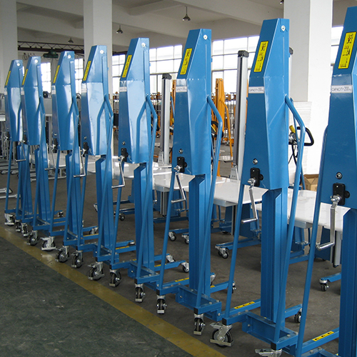 M200 The Tiger Manual Work Positioner Capacity 200 kg